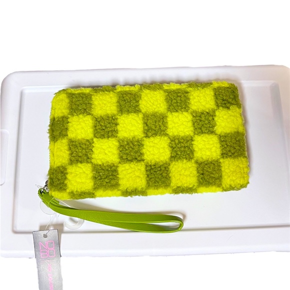 No Boundaries | Bags | Nwt Green Checkered Wallet | Poshmark